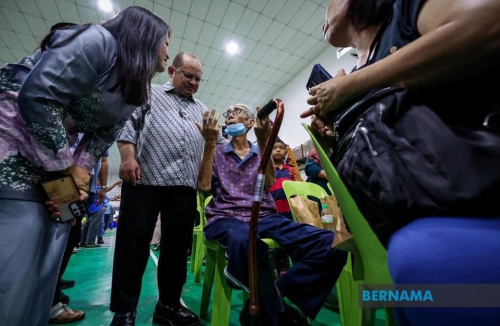PM hulur bantuan RM500 kepada mangsa banjir Pulau Pinang